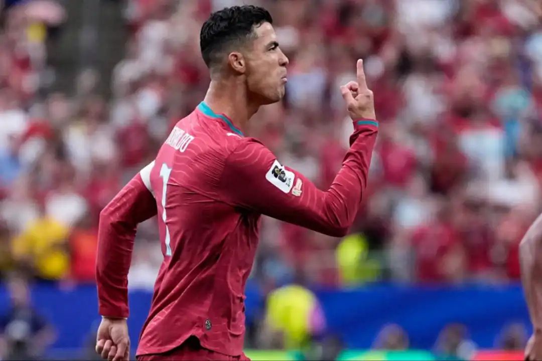 Sports,: Cristiano Ronaldo Breaks 60-Year-Old Record, Becomes Portu ...